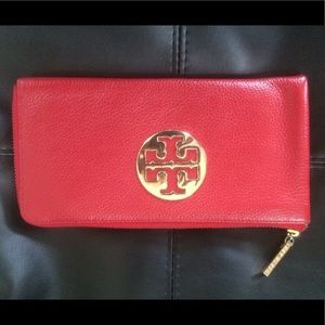 Tory Burch Bags | Gold Wallet With Key Chain | Poshmark